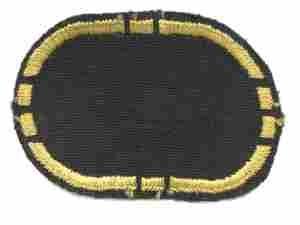 327th 5th Battalion Company C Oval - Saunders Military Insignia