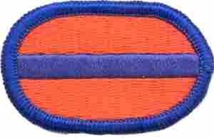 327th Signal Battalion -1st design Oval - Saunders Military Insignia