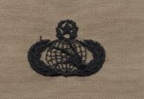 Communications Master desert, USAF Badge – Saunders Military Insignia