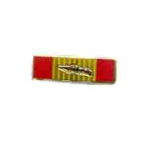 RVN Cross Gall Lapel Pin With Plating Finish – Saunders Military Insignia