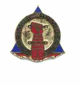 US Army 301st Armor Group Unit Crest - Saunders Military Insignia