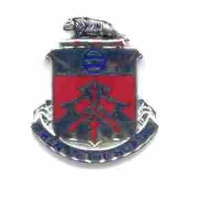 US Army 724th Engineer Battalion Unit Crest - Saunders Military Insignia