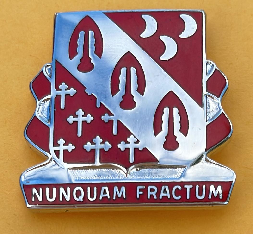 US Army 7th Artillery Old Design Unit Crest – Saunders Military Insignia